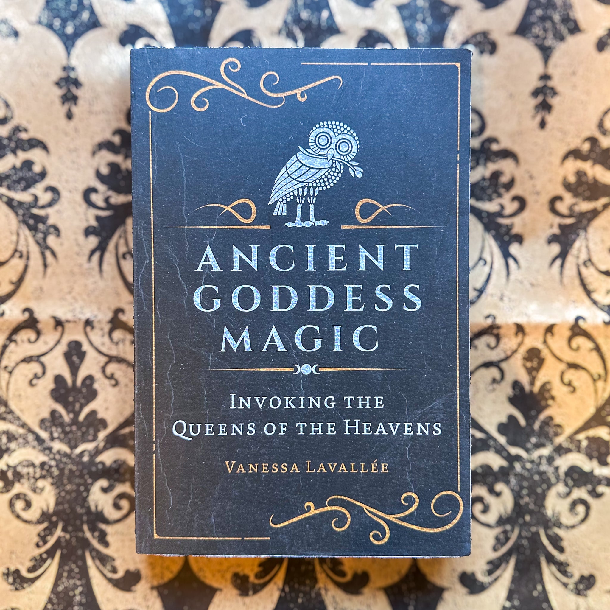 Ancient Goddess Magic | Book by Vanessa Levallee – StellaLunaLLC